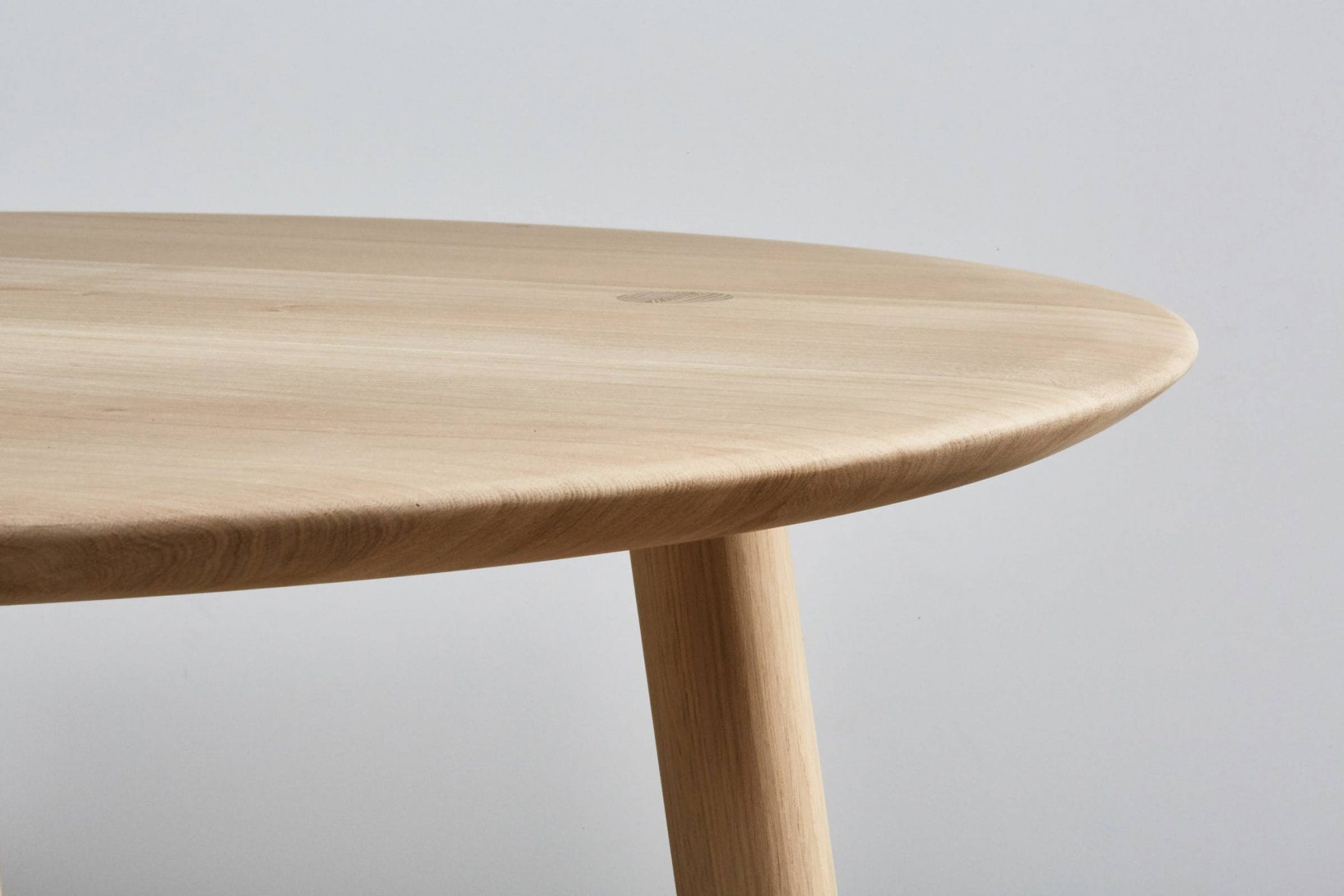 Benchmark - Handmade English Furniture - OVO Round Dining Table